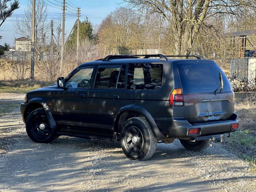 Mitsubishi Pajero Sport 2005 Viļņa, ar dzinēja tilpumu 2.48 L un nobraukumu 200 tūkst. km par 3300 €, foto 10 vietnē AUTOMOTO.COM.LV