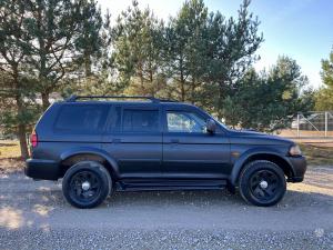 Mitsubishi Pajero Sport 2005 Viļņa, ar dzinēja tilpumu 2.48 L un nobraukumu 200 tūkst. km par 3300 €, foto 13 vietnē AUTOMOTO.COM.LV