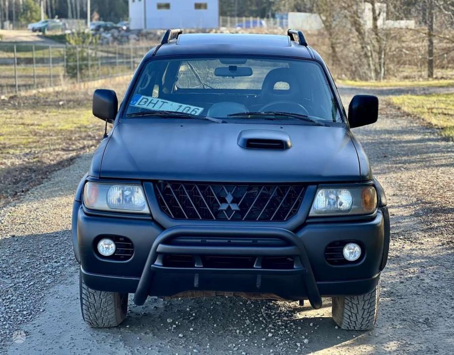 Mitsubishi Pajero Sport 2005 Viļņa, ar dzinēja tilpumu 2.48 L un nobraukumu 200 tūkst. km par 3300 €, foto 16 vietnē AUTOMOTO.COM.LV