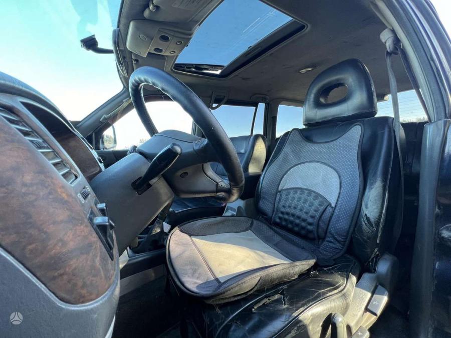 Mitsubishi Pajero Sport 2005 Viļņa, ar dzinēja tilpumu 2.48 L un nobraukumu 200 tūkst. km par 3300 €, foto 19 vietnē AUTOMOTO.COM.LV