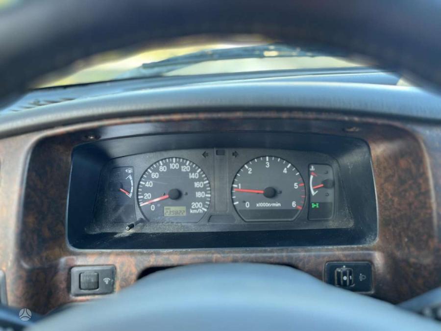 Mitsubishi Pajero Sport 2005 Viļņa, ar dzinēja tilpumu 2.48 L un nobraukumu 200 tūkst. km par 3300 €, foto 22 vietnē AUTOMOTO.COM.LV