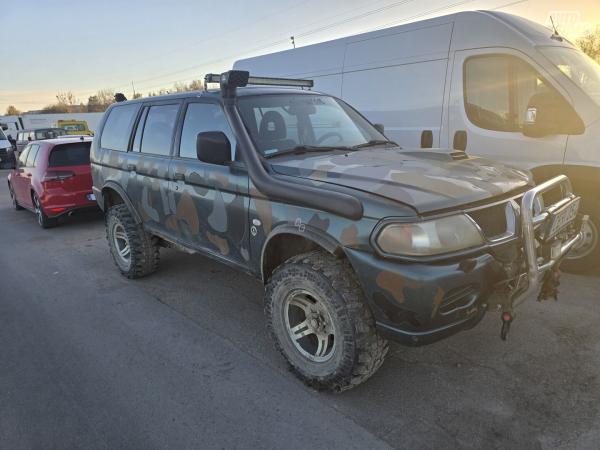 Mitsubishi Pajero Sport 2006 Šauļi, ar dzinēja tilpumu 2.50 L un nobraukumu 300 tūkst. km par 2000 €, foto 2 vietnē AUTOMOTO.COM.LV