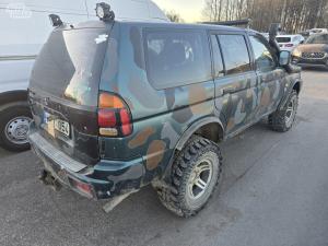 Mitsubishi Pajero Sport 2006 Šauļi, ar dzinēja tilpumu 2.50 L un nobraukumu 300 tūkst. km par 1499 €, foto 4 vietnē AUTOMOTO.COM.LV