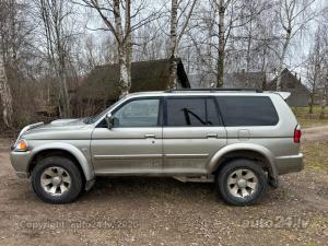 Pelēks Mitsubishi Pajero Sport 2006 Tallina, ar dzinēja tilpumu 2.50 L un nobraukumu 113 tūkst. km par 6000 €, foto 6 vietnē AUTOMOTO.COM.LV