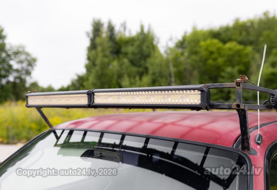 Sarkans Mitsubishi Pajero Sport 2001 Tallina, ar dzinēja tilpumu 2.50 L un nobraukumu 0 tūkst. km par 2999 €, foto 12 vietnē AUTOMOTO.COM.LV