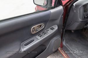 Sarkans Mitsubishi Pajero Sport 2001 Tallina, ar dzinēja tilpumu 2.50 L un nobraukumu 0 tūkst. km par 2999 €, foto 24 vietnē AUTOMOTO.COM.LV