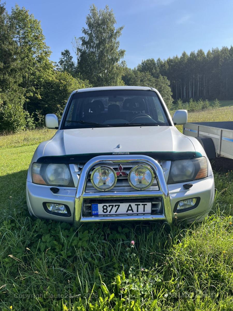 Mitsubishi Pajero 2002 in Polva, with an engine capacity of 3.20 L and mileage of 374 thousand km for 1700 €, photo 1 on AUTOMOTO.COM.LV