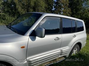 Mitsubishi Pajero 2002 in Polva, with an engine capacity of 3.20 L and mileage of 374 thousand km for 1700 €, photo 5 on AUTOMOTO.COM.LV