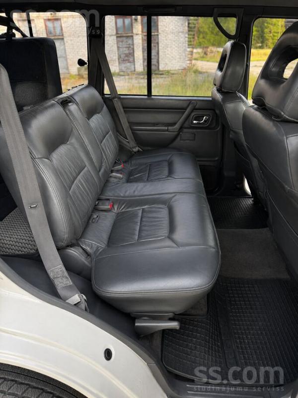 Balts Mitsubishi Pajero 1996 Liepāja, ar dzinēja tilpumu 3.00 L un nobraukumu 80 tūkst. km par 10700 €, foto 7 vietnē AUTOMOTO.COM.LV