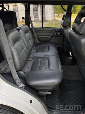 Balts Mitsubishi Pajero 1996 Liepāja, ar dzinēja tilpumu 3.00 L un nobraukumu 80 tūkst. km par 10700 €, foto 8 vietnē AUTOMOTO.COM.LV