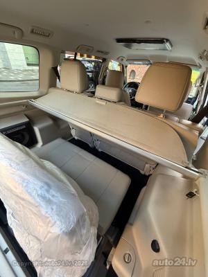 White Mitsubishi Pajero 2014 in Tallinn, with an engine capacity of 3.20 L and mileage of 244 thousand km for 14999 €, photo 25 on AUTOMOTO.COM.LV
