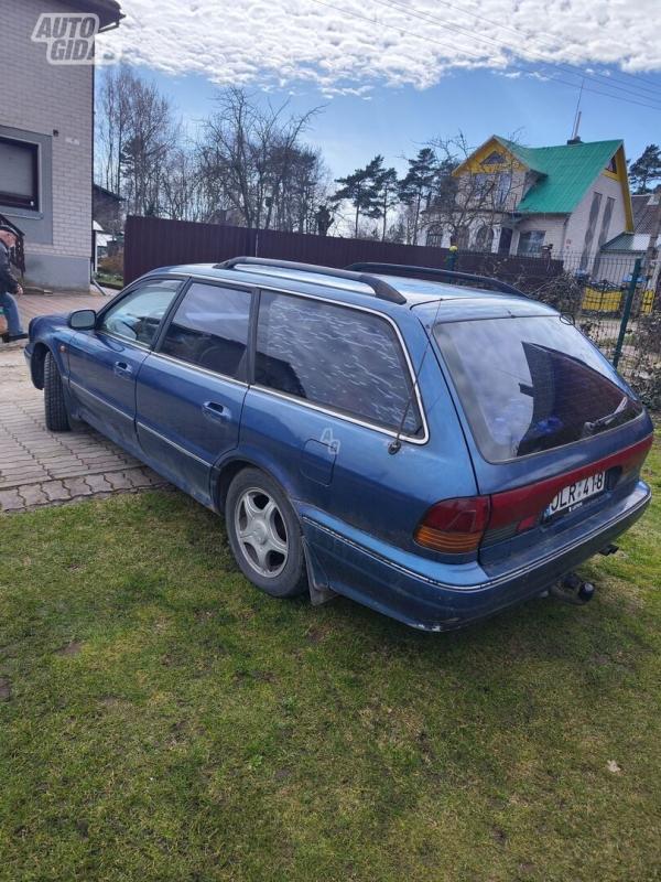 Blue Mitsubishi Sigma 1993 in Klaipeda, with an engine capacity of 3.00 L and mileage of 0 thousand km for 900 €, photo 4 on AUTOMOTO.COM.LV
