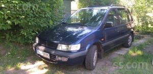 Blue Mitsubishi space-runner 1998 in Riga, with an engine capacity of 1.80 L and mileage of 216 thousand km for 1000 €, photo 3 on AUTOMOTO.COM.LV
