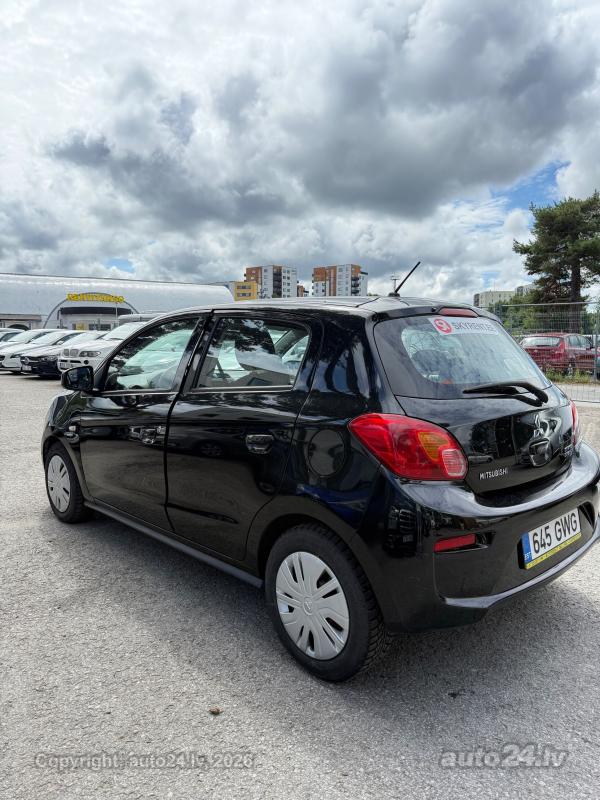 Melns Mitsubishi Space Star 2019 Tallina, ar dzinēja tilpumu 1.00 L un nobraukumu 93 tūkst. km par 6000 €, foto 5 vietnē AUTOMOTO.COM.LV