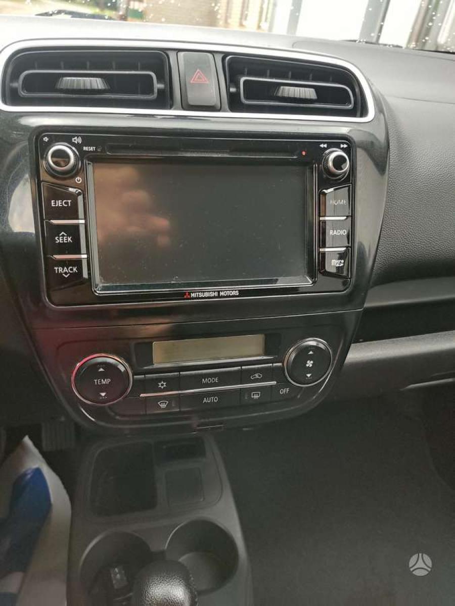 Grey Mitsubishi Space Star 2017 in Ukmerge, with an engine capacity of 1.19 L and mileage of 87 thousand km for 6000 €, photo 10 on AUTOMOTO.COM.LV
