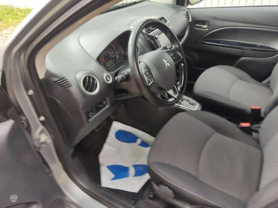 Grey Mitsubishi Space Star 2017 in Ukmerge, with an engine capacity of 1.19 L and mileage of 87 thousand km for 6000 €, photo 13 on AUTOMOTO.COM.LV