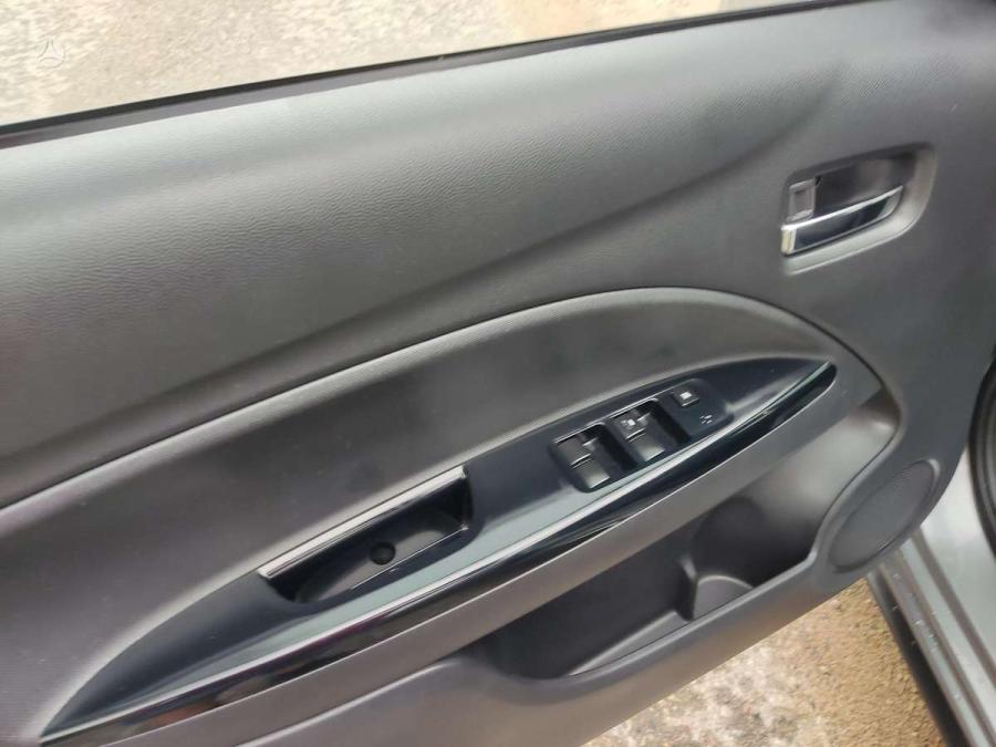 Grey Mitsubishi Space Star 2017 in Ukmerge, with an engine capacity of 1.19 L and mileage of 87 thousand km for 6000 €, photo 14 on AUTOMOTO.COM.LV