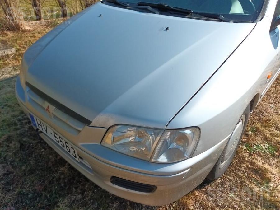 Grey Mitsubishi Space Star 1999 in Riga, with an engine capacity of 1.80 L and mileage of 147 thousand km for 300 €, photo 3 on AUTOMOTO.COM.LV