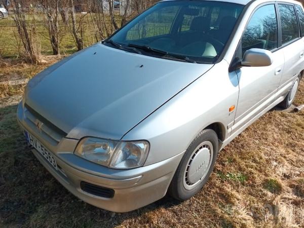 Серый Мицубиси Спейс Стар 1999 в Рига, объемом двигателя 1.80 л и пробегом 147 тыс. км за 300 €, фото 8 на AUTOMOTO.COM.LV