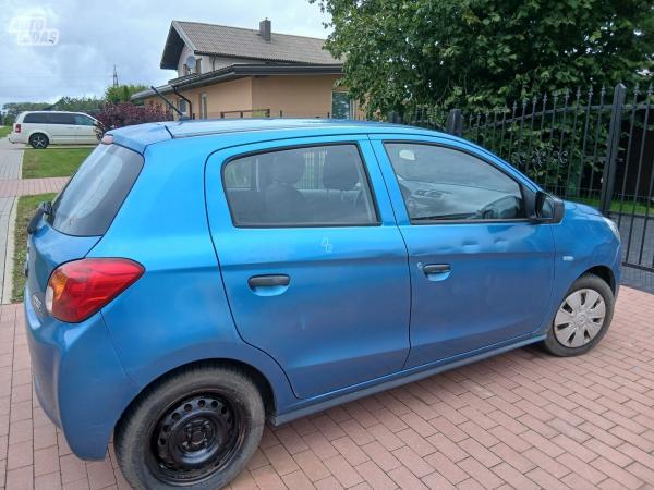 Mitsubishi Space Star 2016 Viļņa vietnē Mitsubishi Space Star 2016 Viļņa, ar dzinēja tilpumu 1.00 L un nobraukumu 157 tūkst. km par 1500 €, foto 6 vietnē AUTOMOTO.COM.LV