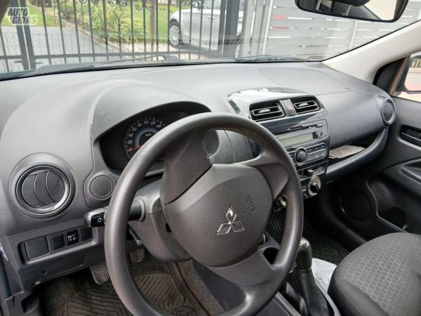 Mitsubishi Space Star 2016 Viļņa vietnē Mitsubishi Space Star 2016 Viļņa, ar dzinēja tilpumu 1.00 L un nobraukumu 157 tūkst. km par 1500 €, foto 8 vietnē AUTOMOTO.COM.LV