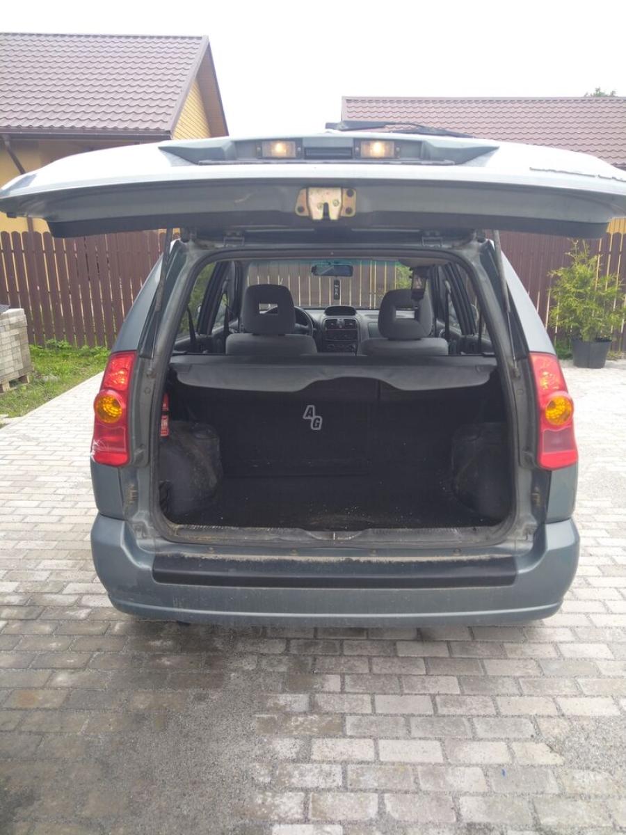 Mitsubishi Space Star 2003 in Trakai, with an engine capacity of 1.60 L and mileage of 271 thousand km for 850 €, photo 7 on AUTOMOTO.COM.LV