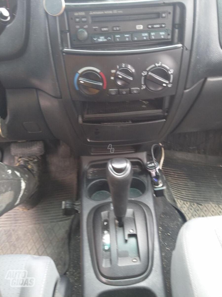 Mitsubishi Space Star 2003 in Trakai, with an engine capacity of 1.60 L and mileage of 271 thousand km for 850 €, photo 17 on AUTOMOTO.COM.LV