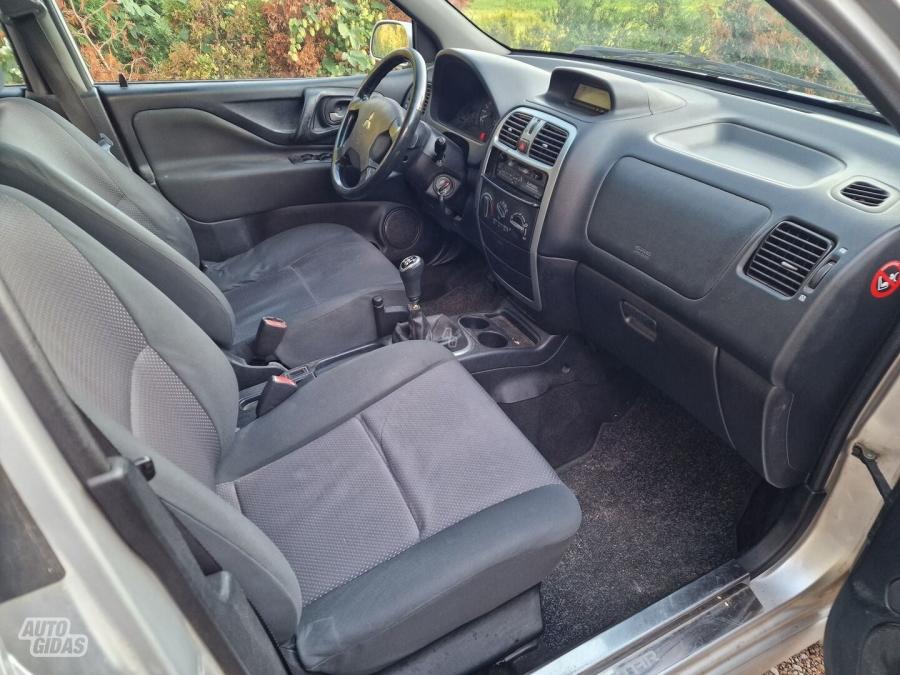 Mitsubishi Space Star 2003 in Ukmerge, with an engine capacity of 1.90 L and mileage of 330 thousand km for 450 €, photo 6 on AUTOMOTO.COM.LV