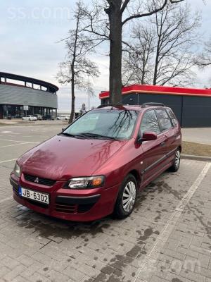 Red Mitsubishi Space Star 2002 in Riga, with an engine capacity of 1.80 L and mileage of 112 thousand km for 1200 €, photo  on AUTOMOTO.COM.LV