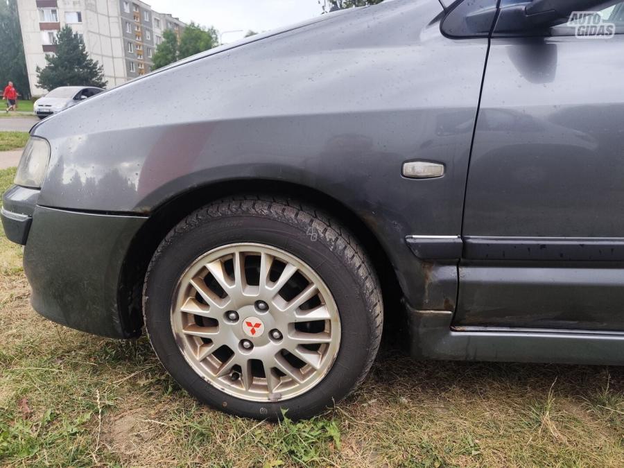 Mitsubishi Space Star 2004 in Panevezys, with an engine capacity of 1.90 L and mileage of 288 thousand km for 450 €, photo 6 on AUTOMOTO.COM.LV