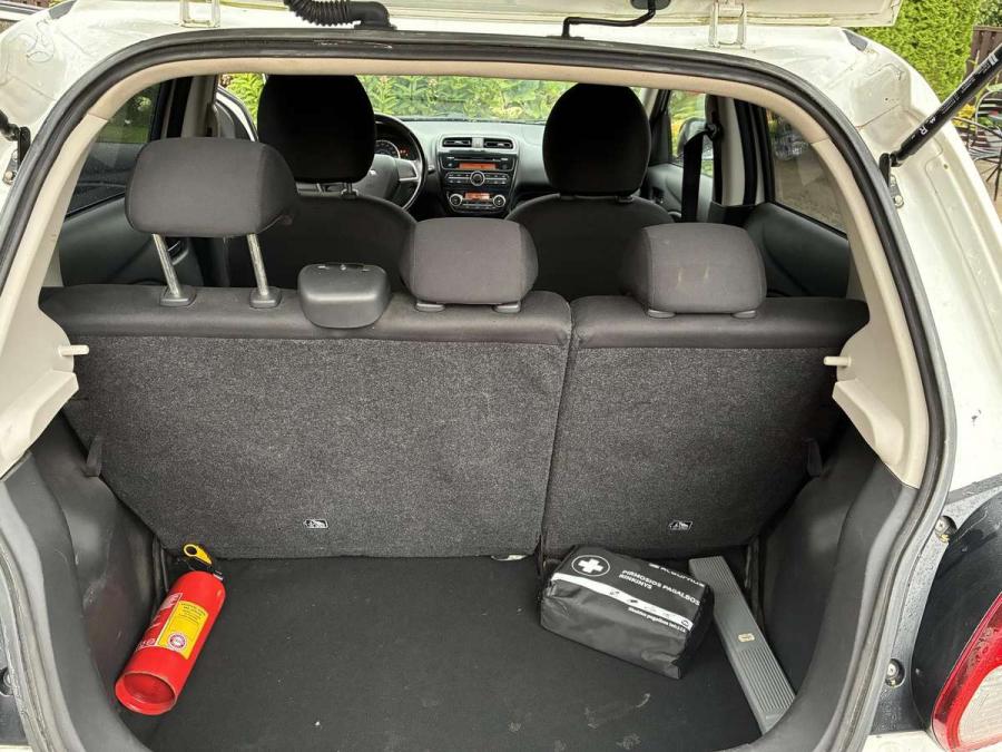 Balts Mitsubishi Space Star 2014 Pakruojis, ar dzinēja tilpumu 1.19 L un nobraukumu 64 tūkst. km par 5500 €, foto 4 vietnē AUTOMOTO.COM.LV
