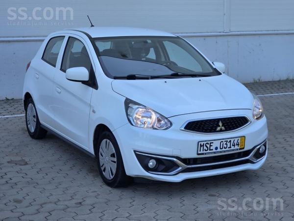 White Mitsubishi Space Star 2018 in Riga, with an engine capacity of 1.00 L and mileage of 90 thousand km for 5200 €, photo 1 on AUTOMOTO.COM.LV