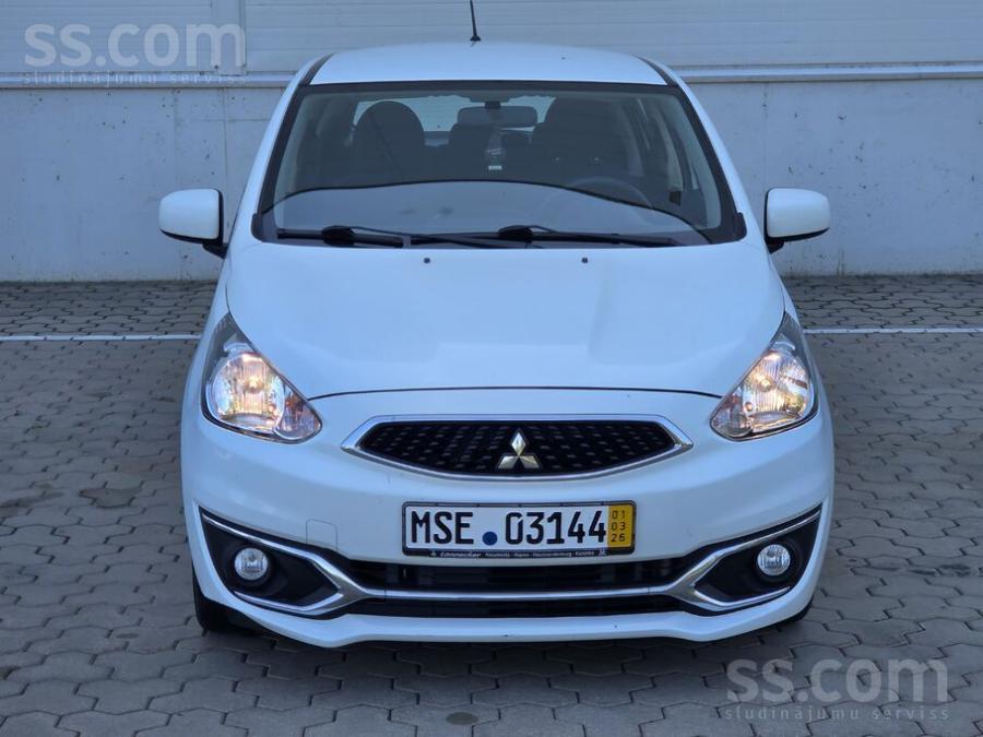 White Mitsubishi Space Star 2018 in Riga, with an engine capacity of 1.00 L and mileage of 90 thousand km for 5200 €, photo 6 on AUTOMOTO.COM.LV