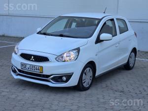 White Mitsubishi Space Star 2018 in Riga, with an engine capacity of 1.00 L and mileage of 90 thousand km for 5200 €, photo 8 on AUTOMOTO.COM.LV