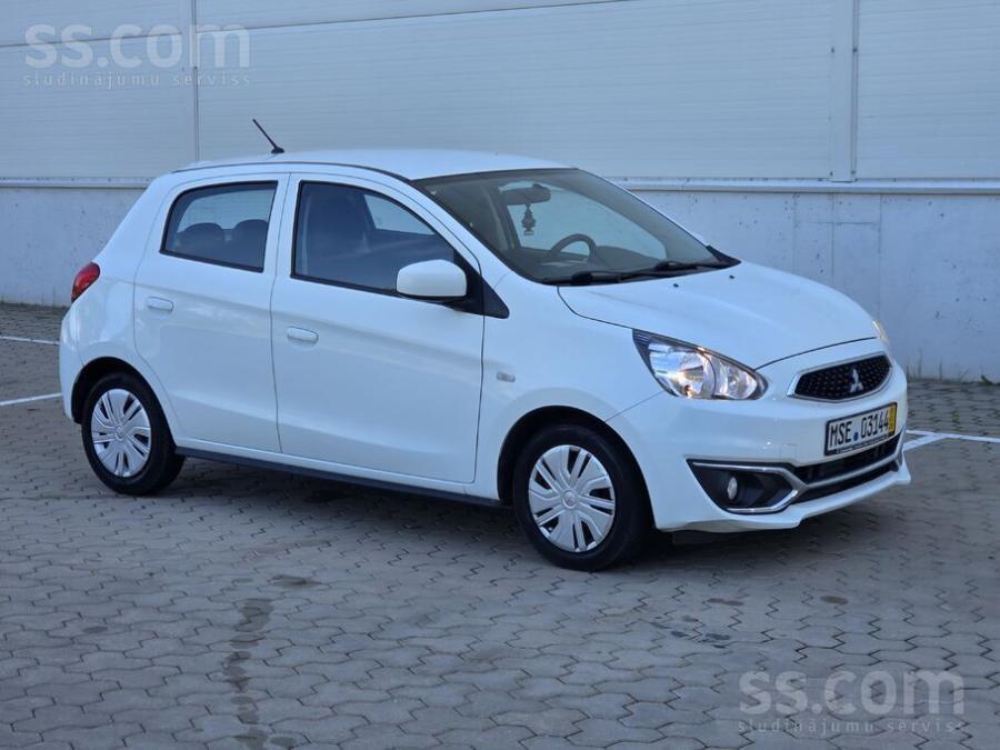 White Mitsubishi Space Star 2018 in Riga, with an engine capacity of 1.00 L and mileage of 90 thousand km for 5200 €, photo 13 on AUTOMOTO.COM.LV
