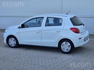 White Mitsubishi Space Star 2018 in Riga, with an engine capacity of 1.00 L and mileage of 90 thousand km for 5200 €, photo 16 on AUTOMOTO.COM.LV