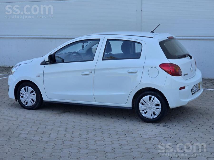White Mitsubishi Space Star 2018 in Riga, with an engine capacity of 1.00 L and mileage of 90 thousand km for 5200 €, photo 16 on AUTOMOTO.COM.LV