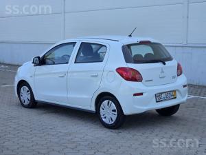 White Mitsubishi Space Star 2018 in Riga, with an engine capacity of 1.00 L and mileage of 90 thousand km for 5200 €, photo 17 on AUTOMOTO.COM.LV