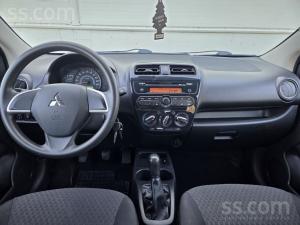 White Mitsubishi Space Star 2018 in Riga, with an engine capacity of 1.00 L and mileage of 90 thousand km for 5200 €, photo 30 on AUTOMOTO.COM.LV