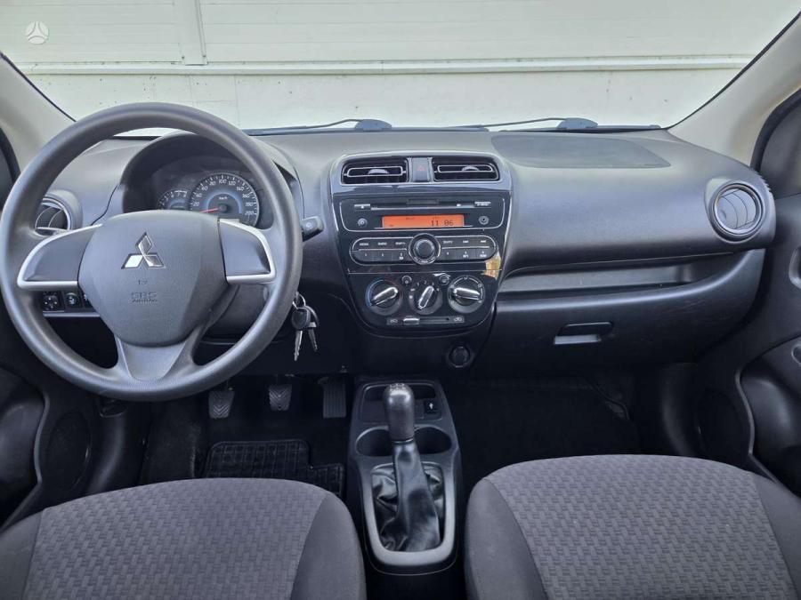 Balts Mitsubishi Space Star 2018 Rīga, ar dzinēja tilpumu 1.00 L un nobraukumu 80 tūkst. km par 5300 €, foto 35 vietnē AUTOMOTO.COM.LV