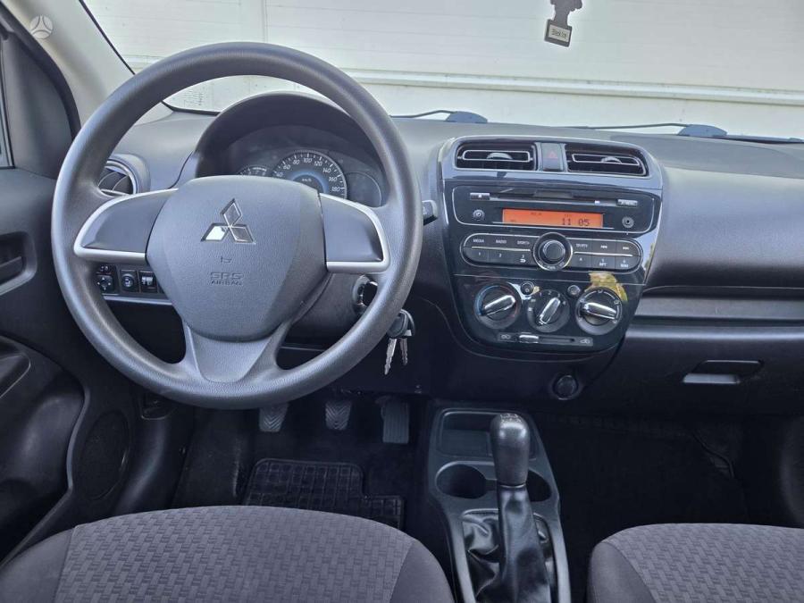 Balts Mitsubishi Space Star 2018 Rīga, ar dzinēja tilpumu 1.00 L un nobraukumu 80 tūkst. km par 5300 €, foto 39 vietnē AUTOMOTO.COM.LV
