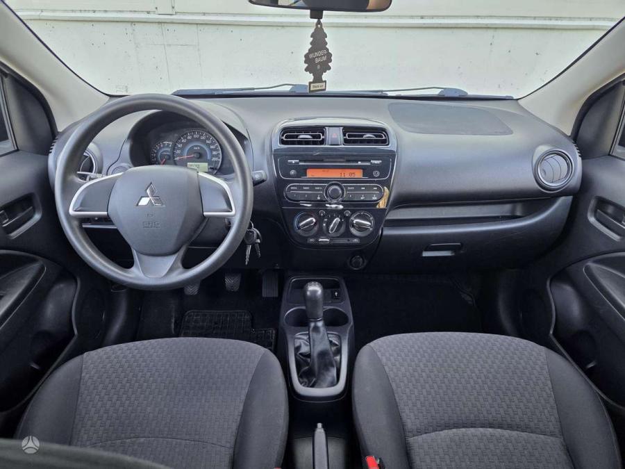 Balts Mitsubishi Space Star 2018 Rīga, ar dzinēja tilpumu 1.00 L un nobraukumu 80 tūkst. km par 5300 €, foto 40 vietnē AUTOMOTO.COM.LV