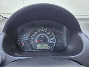 Balts Mitsubishi Space Star 2018 Rīga, ar dzinēja tilpumu 1.00 L un nobraukumu 80 tūkst. km par 5300 €, foto 41 vietnē AUTOMOTO.COM.LV