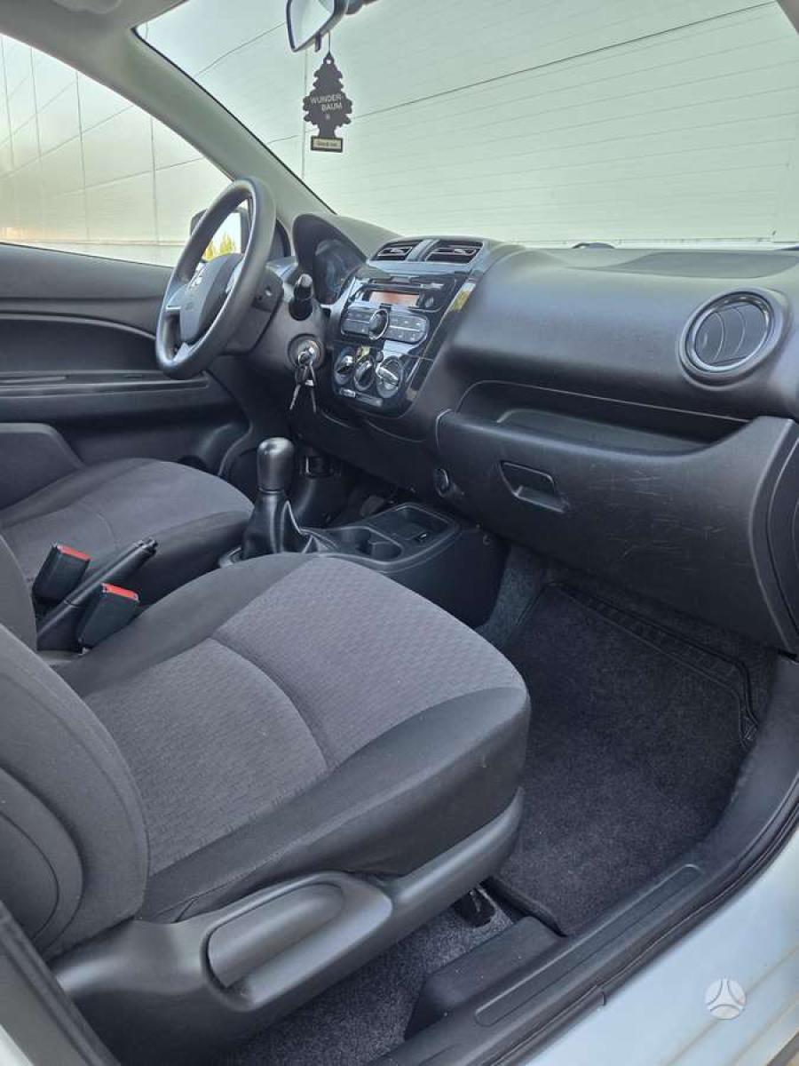 Balts Mitsubishi Space Star 2018 Rīga, ar dzinēja tilpumu 1.00 L un nobraukumu 80 tūkst. km par 5300 €, foto 43 vietnē AUTOMOTO.COM.LV