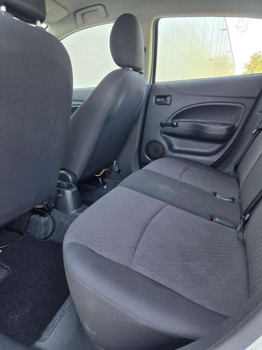 Balts Mitsubishi Space Star 2018 Rīga, ar dzinēja tilpumu 1.00 L un nobraukumu 80 tūkst. km par 5300 €, foto 44 vietnē AUTOMOTO.COM.LV