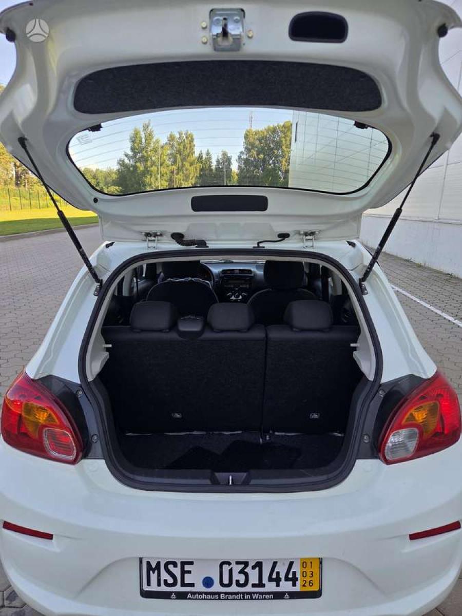 Balts Mitsubishi Space Star 2018 Rīga, ar dzinēja tilpumu 1.00 L un nobraukumu 80 tūkst. km par 5300 €, foto 46 vietnē AUTOMOTO.COM.LV