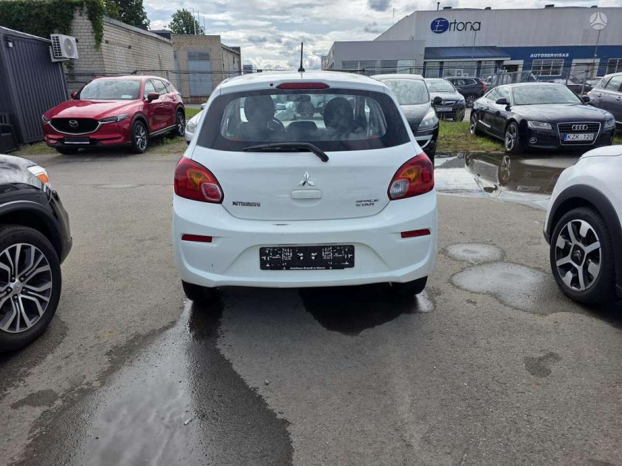 Balts Mitsubishi Space Star 2018 Šauļi, ar dzinēja tilpumu 1.00 L un nobraukumu 129 tūkst. km par 3900 €, foto 6 vietnē AUTOMOTO.COM.LV