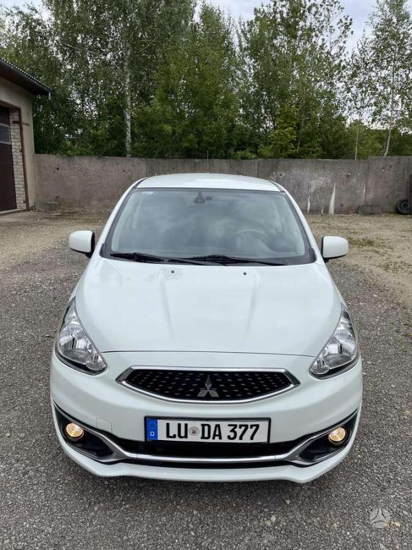White Mitsubishi Space Star 2018 in Telschi, with an engine capacity of 1.19 L and mileage of 154 thousand km for 6300 €, photo 9 on AUTOMOTO.COM.LV