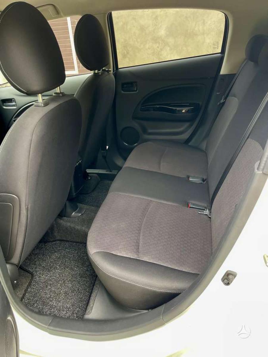 White Mitsubishi Space Star 2018 in Telschi, with an engine capacity of 1.19 L and mileage of 154 thousand km for 6300 €, photo 12 on AUTOMOTO.COM.LV