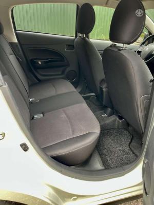 White Mitsubishi Space Star 2018 in Telschi, with an engine capacity of 1.19 L and mileage of 154 thousand km for 6300 €, photo 14 on AUTOMOTO.COM.LV